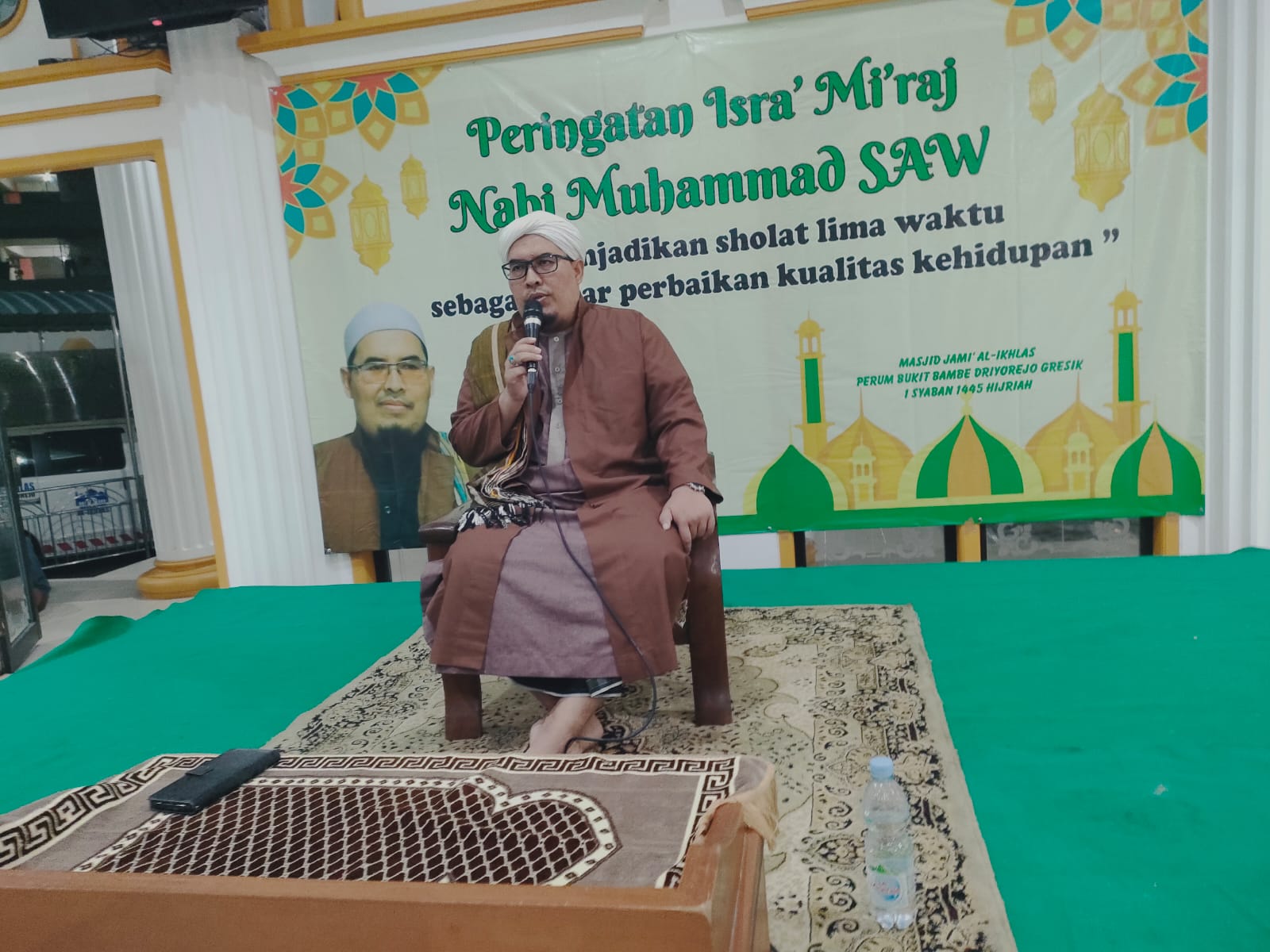 Peringatan Isro' Miraj di Masjid Al- Ikhlas bukit Bambe Gresik - Gelora ...